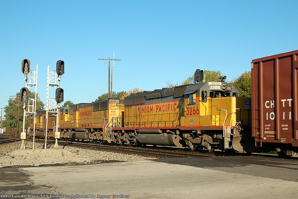 NS 15EL301